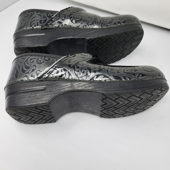 Dansko | Shoes | Dansko Professional Black Paisley Clog Nurse Shoes ...